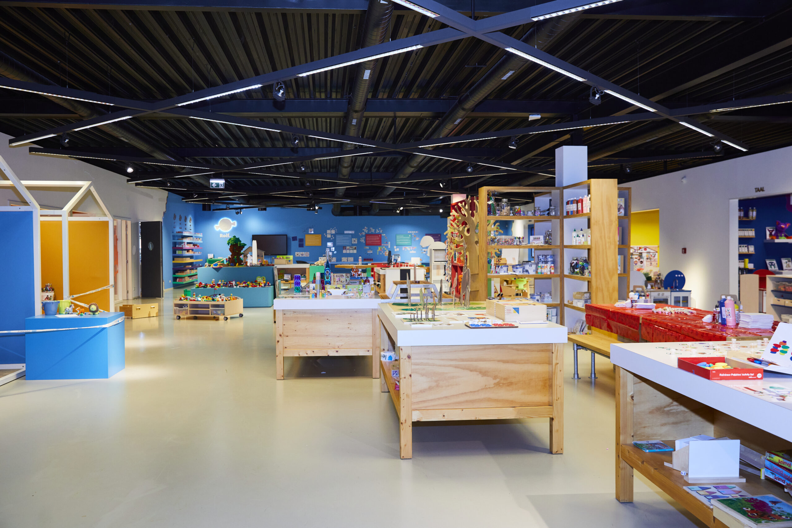 Explore our showroom - Rolf Education